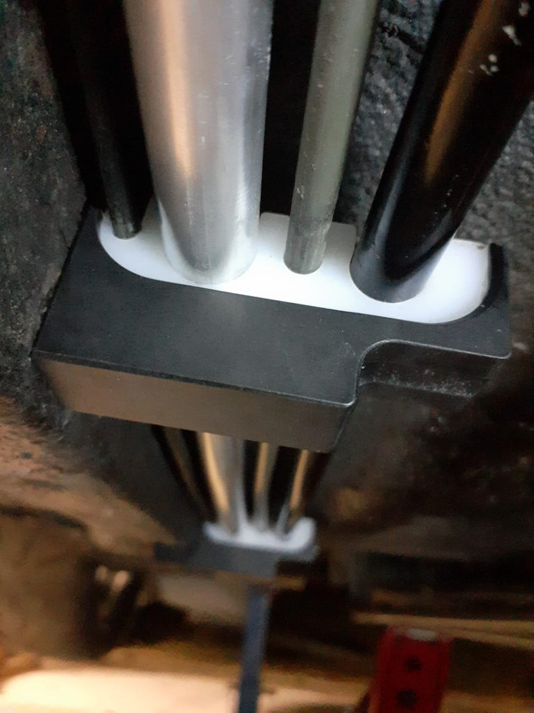 Nissan S13 billet fuel line bracket set – Chriso's Customs